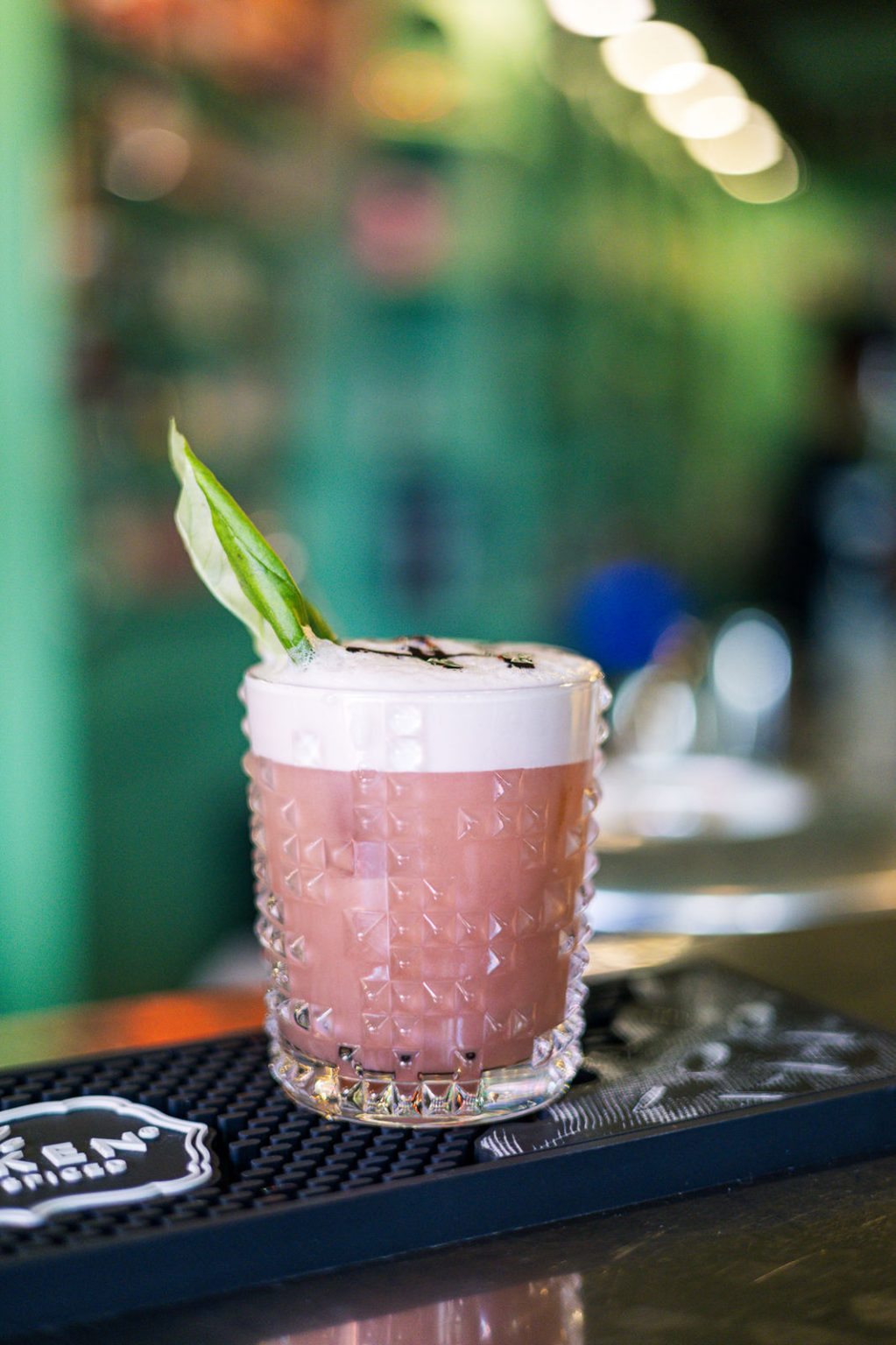 Franky’s Bar - delight guide - Lokale Barkultur in Deiner Stadt erleben